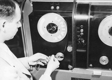 7 Perkembangan Sejarah Penyimpanan Data Digital