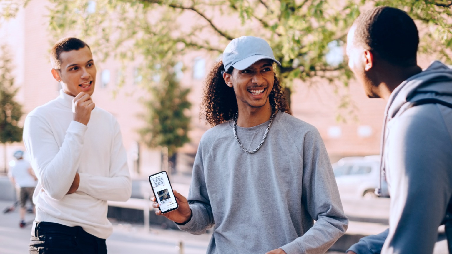 Facebook Resmi Uji Coba Fitur “Community Chats” di Messenger – Urbandigital
